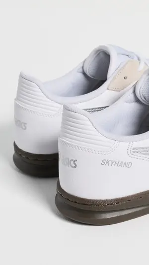 Asics Skyhand Og Sneakers M 9.5/ W