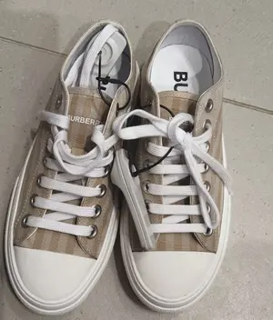 Burberry Plaid Low-cut Casual Shoes - White