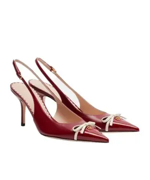 Valentino Garavani Pointed Patent Leather High Heels - Red