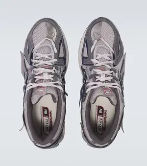 NEW BALANCE U1906a Sneakers