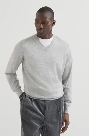 Brunello Cucinelli Cashmere And Silk Lightweight Sweater - Pebble