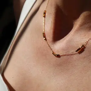 MEIDEYA Square Beads Choker