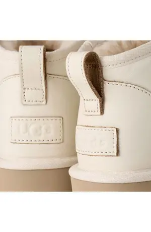 UGG Classic Ultra Mini Boot