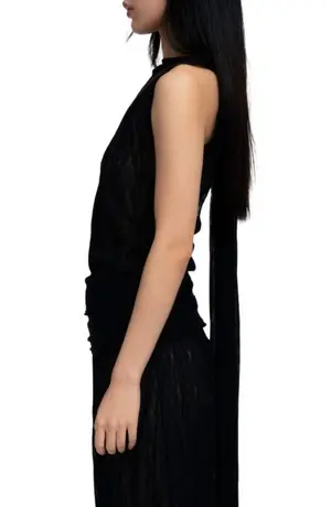 FIND ME NOW Sleeveless Textured High Neck Top