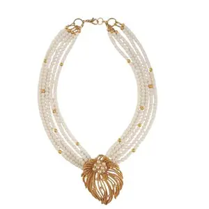 WAY TO CHIC White / Gold Sea Bamboo Statement Necklace With Brooch Pendant - White/gold