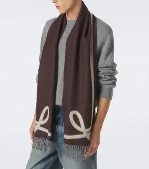 Loewe Wool And Cashmere Scarf - Brown