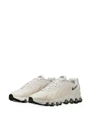Nike Max Dn8 Sneakers