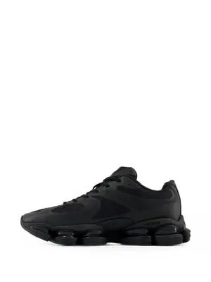 NEW BALANCE Abzorb 2000 Logo-patch Panelled Sneakers - Black