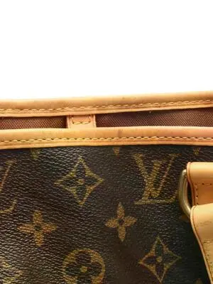 LOUIS VUITTON Batignolles Vertical Monogram Tote Bag
