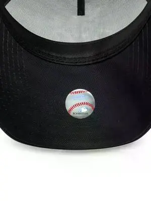 New Era Mlb Outline New York Yankees Trucker Cap