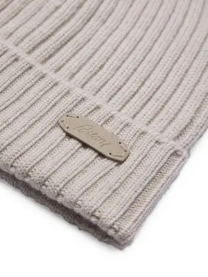 Brioni Ribbed Cashmere Beanie - Beige