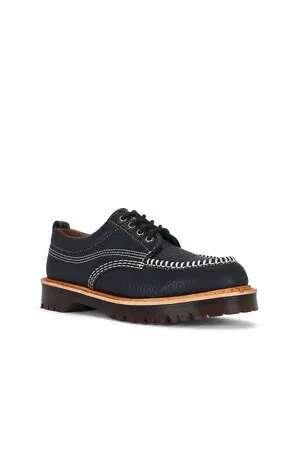 Dr. Martens Wildgrain Lowell Shoe