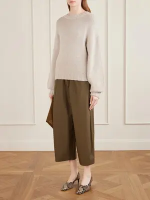 Khaite Gemma Cashmere Crew Neck Sweater - Neutrals