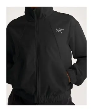 Arc'teryx Naya Cropped Stowhood Jacket
