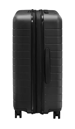 AWAY Medium Flex In Black