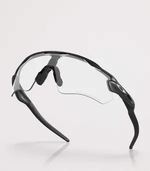 Oakley Photochromic Radar Ev Path Shield Sunglasses