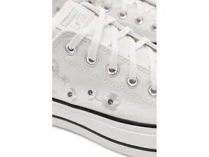 CONVERSE Chuck Taylor All Star Lift Platform Sequin Flowers Low Top Sneakers - White