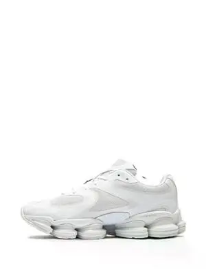 NEW BALANCE Abzorb 2000 Panelled Sneakers - White
