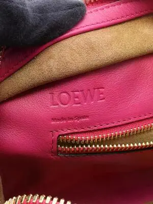 Loewe 2010-2026 Amazona 28 Handbag