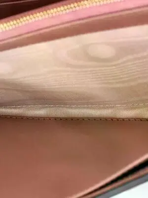 Gucci Envelope Wallet On Chain Guccissima Leather Shoulder Bag - Pink