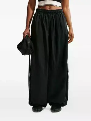 Nike Elasticated Cuff Track Pants - Black