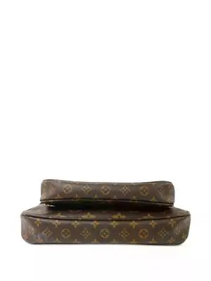 LOUIS VUITTON Multi Pochette Accessoires Monogram Shoulder Bag