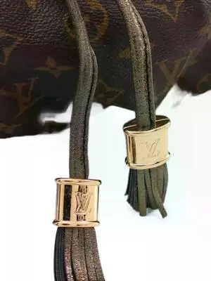LOUIS VUITTON 2009 Irene Tote Bag