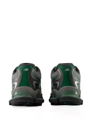 NEW BALANCE Abzorb 2000 Sneakers