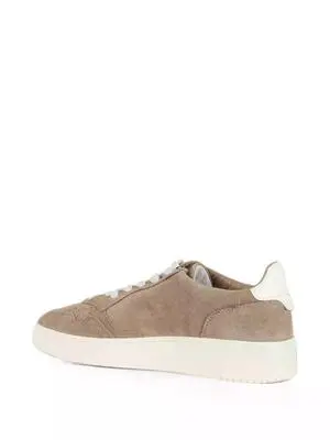 AUTRY Medalist Suede Sneakers