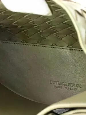 Bottega Veneta Andiamo Top Handle Bag - Green
