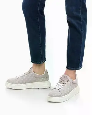 Emporio Armani Logo-print Clow-top Sneakers