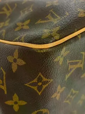 LOUIS VUITTON 2006 Batignolles Vertical Monogram Tote Bag