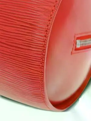LOUIS VUITTON Epi Leather Soufflot Tote Bag - Red