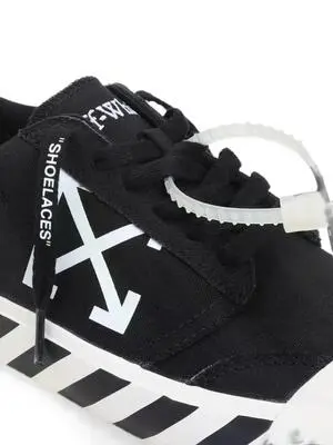 Off-White Vulcanized Vulcanized Sneakers