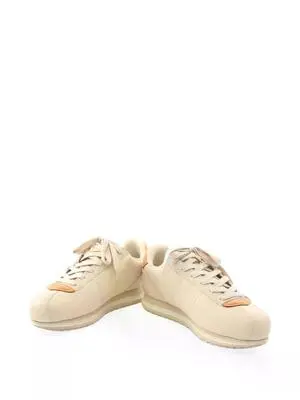 LOUIS VUITTON Logo-patch Sneakers