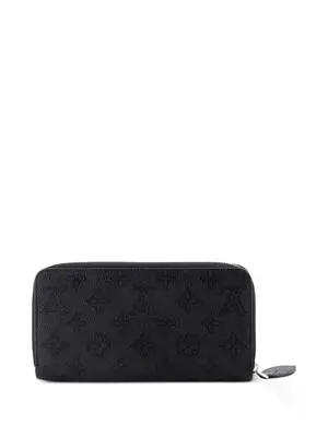 LOUIS VUITTON Zippy Wallet Mahina Leather Small Wallets - Black