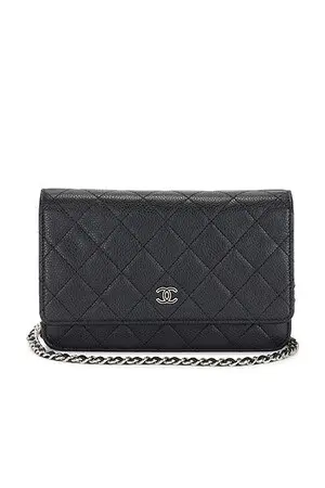 Chanel Caviar Classic Wallet On Chain - Black
