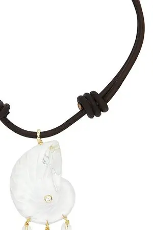 Éliou Cova Necklace With Seashell Pendant