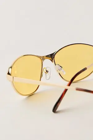 Free People Crosby Metal Cat Eye - Gold/yellow Lens