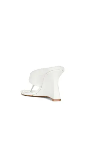 Raye Jenna Wedge - White