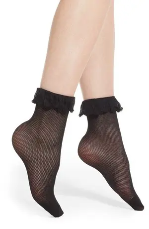 Pretty Polly Ruffle Fishnet Ankle Socks