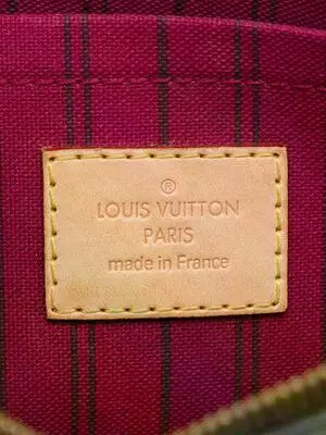 LOUIS VUITTON Monogram Pochette Pouch - Brown