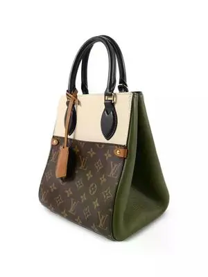 LOUIS VUITTON Fold Tote Pm