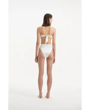 MOEVA Clyde Bikini Top - White