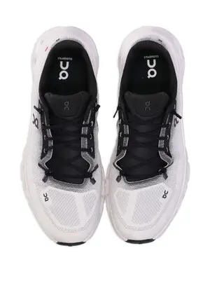 On Cloudtilt Sneakers