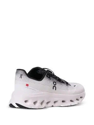 On Cloudtilt Sneakers