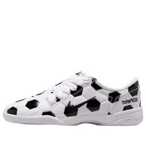 Nike Total 90 Sneakers - White/black