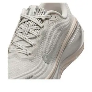 Nike Zoom Vomero Plus Se Sneakers - Phantom Grey/fog