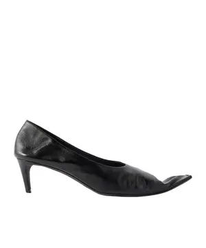 Khaite Marlene Leather Pumps - Black