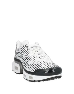 Nike Textile Fibers Sneakers - White